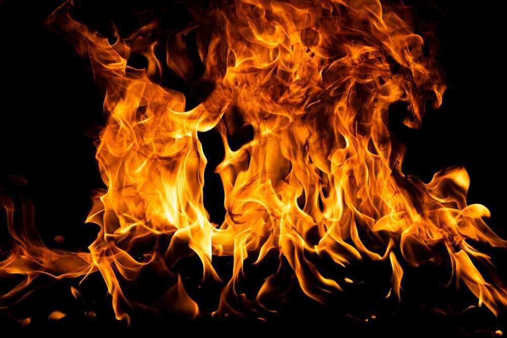 VIDEO: Paradise Inferno Sparks Mass Evacuation | Right is Right